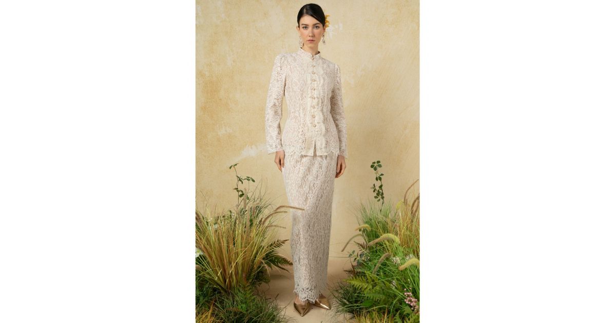 Zalia Kasih Lace Baju Kebaya Cream - Cream - XS - Cream - XS | We Rent ...