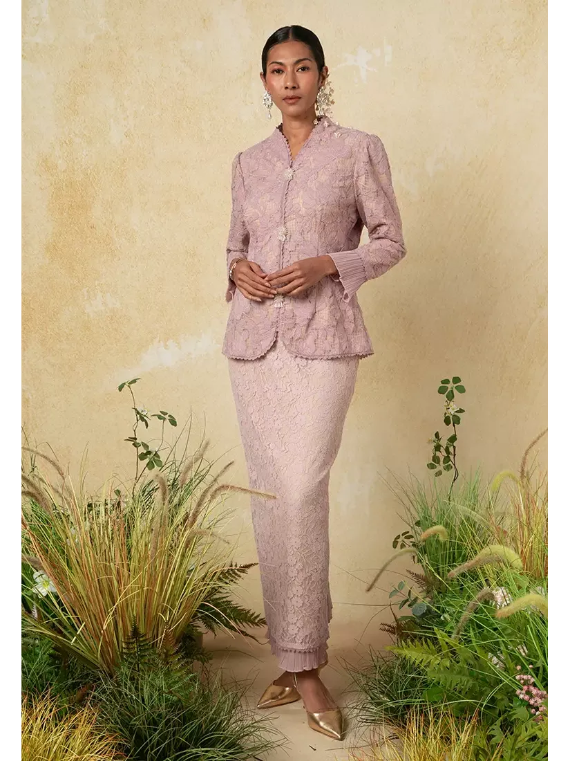 Zalia Nian Baju Kebaya Mauve Pink - Pink - XS | We Rent Fashion
