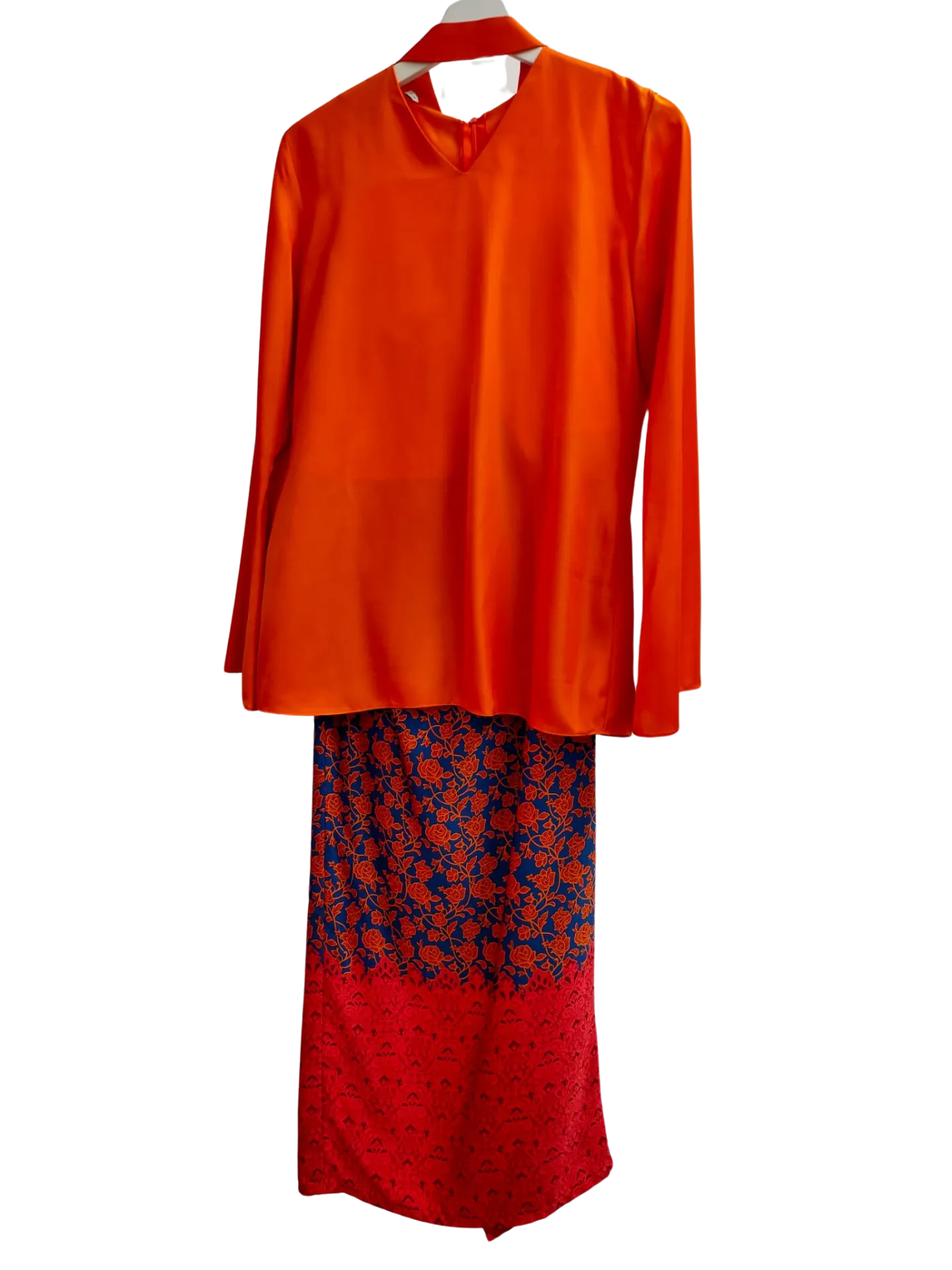 T.H.E.E.D.I.T Baju Kurung Modern Orange - Orange - M | We Rent Fashion